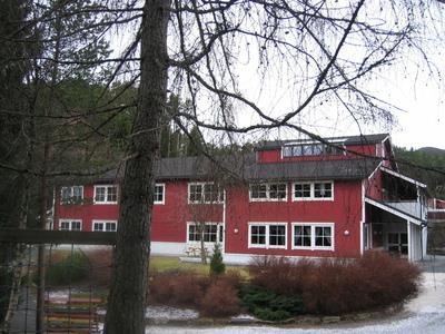 Larsnes skule - Sande kommune